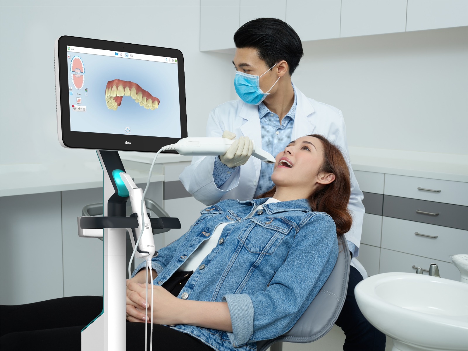Intraoral Scanning | 口腔内扫描